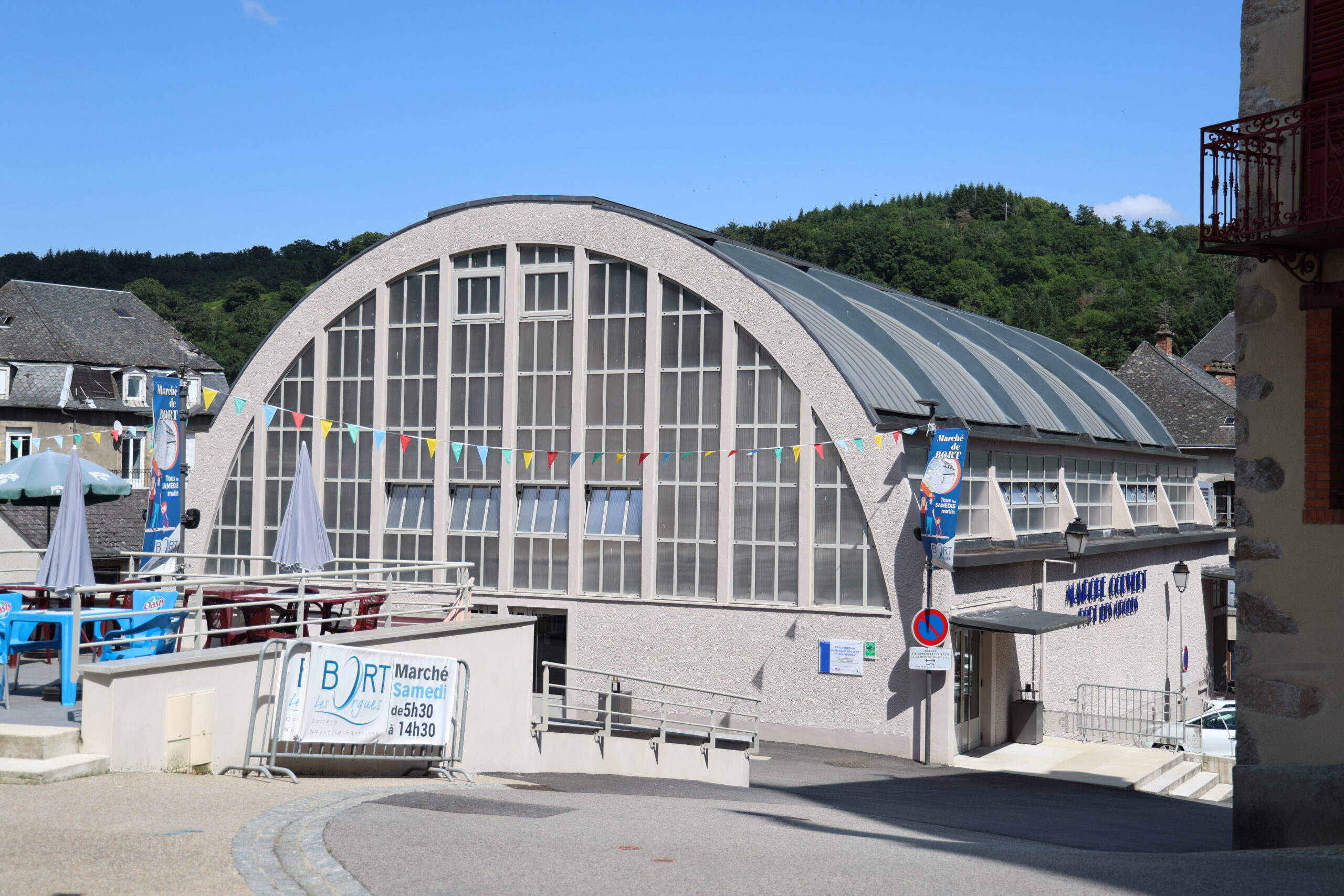 Marché de Bort-les-Orgues - Vivre en Haute-Corrèze